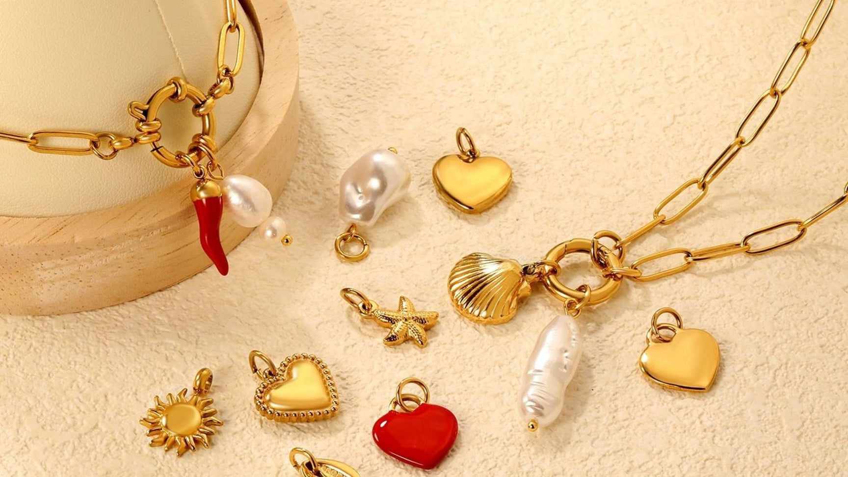 Joyas waterproof elegantes para mujeres | Azzia Joyería